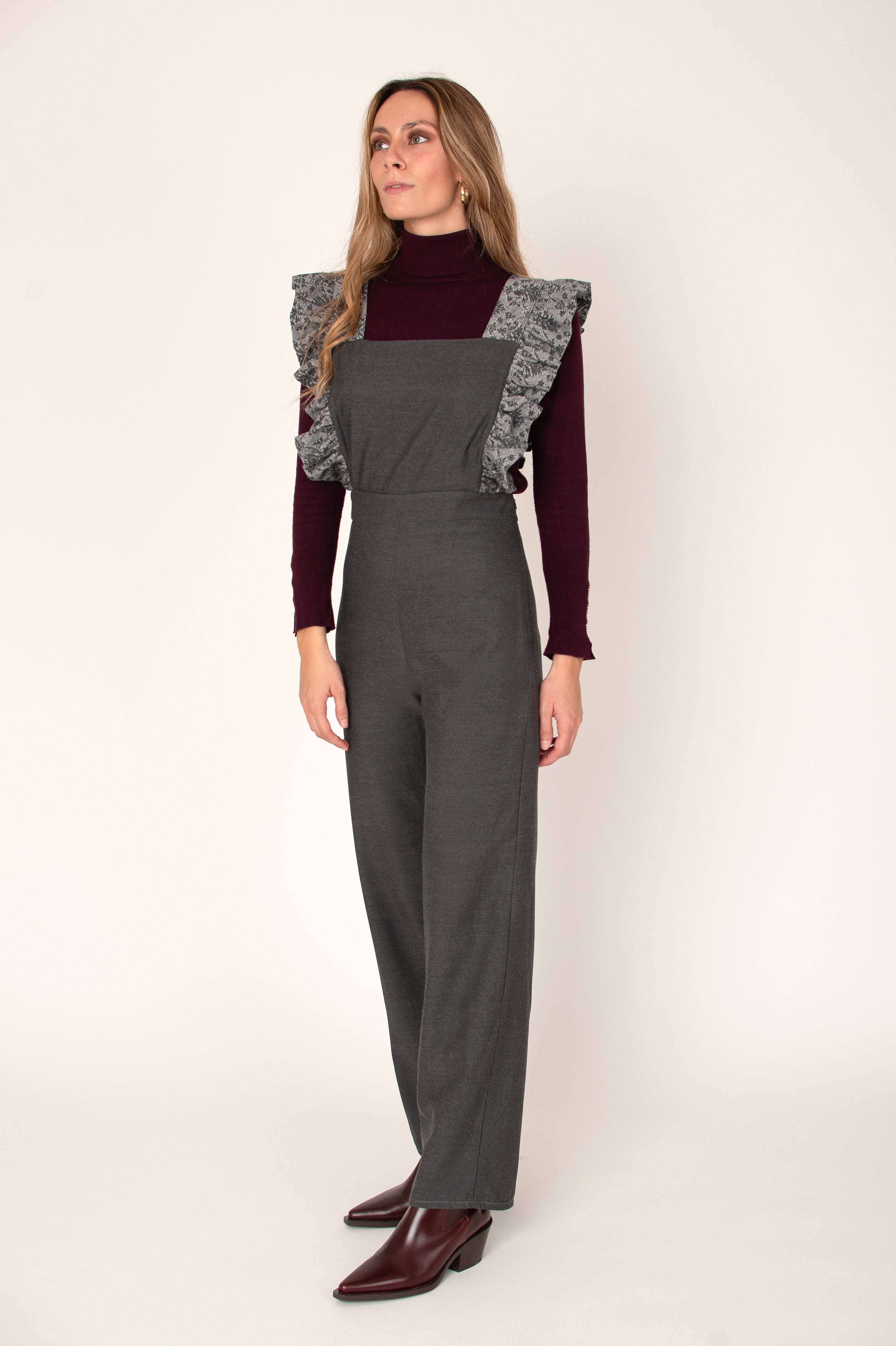 Executive Office – bymoodycollection